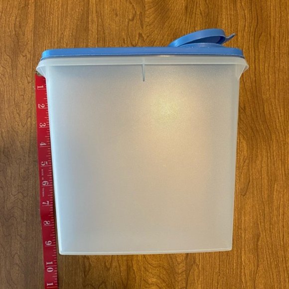 Kitchen | Tupperware Cereal Storage Container | Poshmark